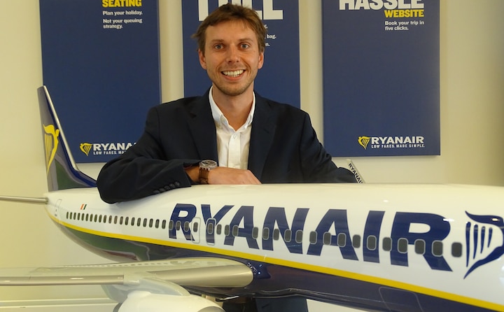 Delomez Sales & Marketing Manager Ryanair Nederland - Travelpro