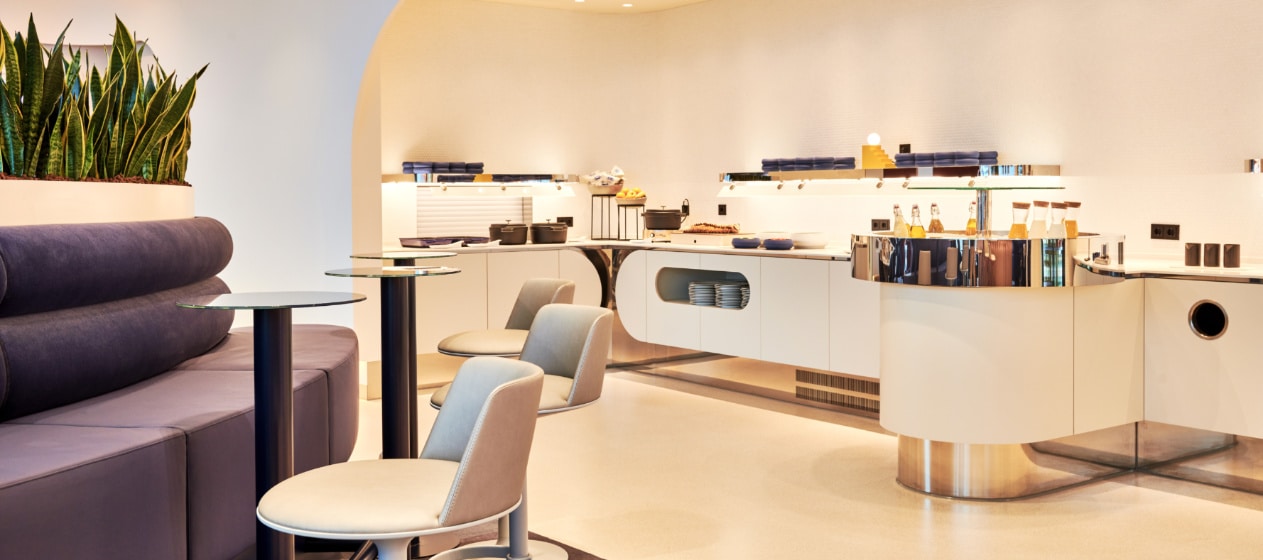 Foto's - Swissport en oneworld openen lounges Schiphol - Travelpro